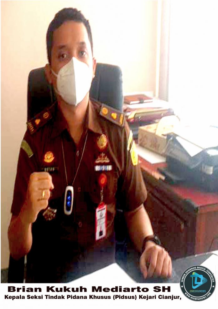 Kejari Cianjur Tetapkan Kades Gudang Sebagai Tersangka Korupsi Dana ... Kejari Cianjur Tetapkan Kades Gudang Sebagai Tersangka Korupsi Dana ...