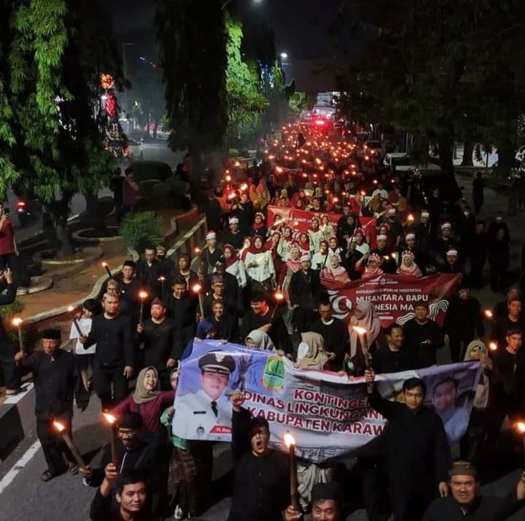Upacara Taptu dan Pawai Obor Sambut Kemerdekaan Republik Indonesia ... Upacara Taptu dan Pawai Obor Sambut Kemerdekaan Republik Indonesia ...